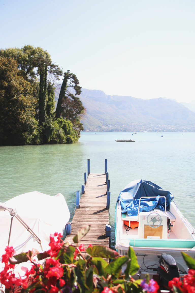 Lake Annecy & Pont des Amours - April Everyday
